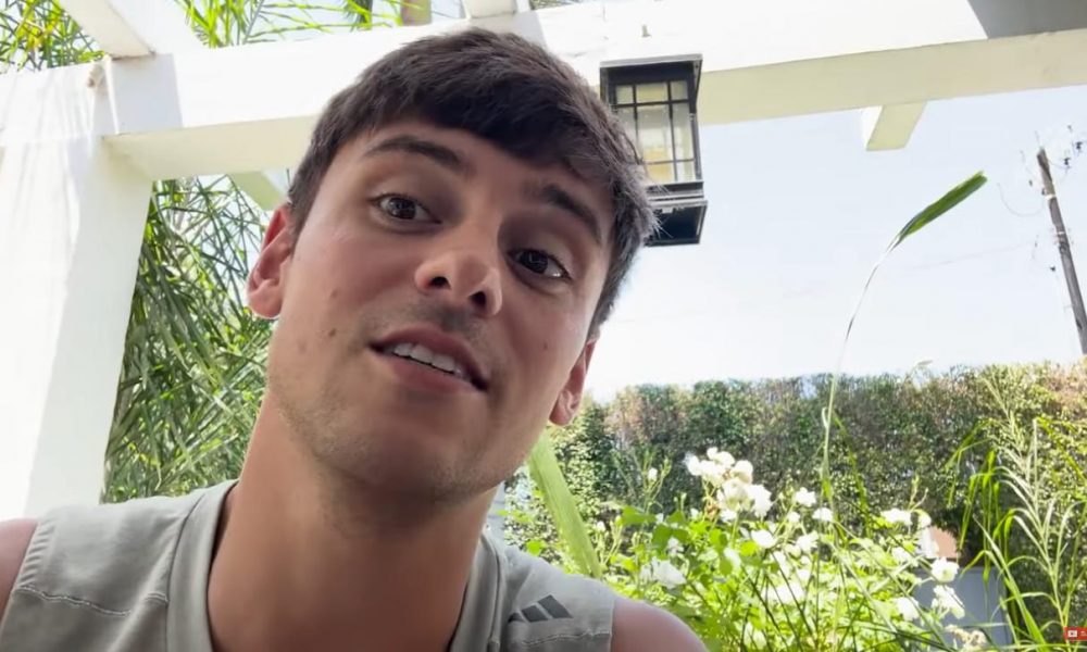 Tom Daley Loses Trunks