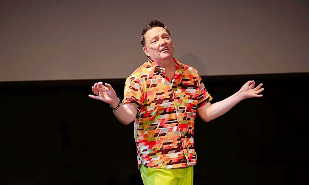 'Searching for Robert Hennessey': A one-man quest through queerness ...