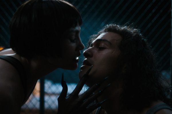 Breakthrough queer performance makes for a memorable ‘Kiss’